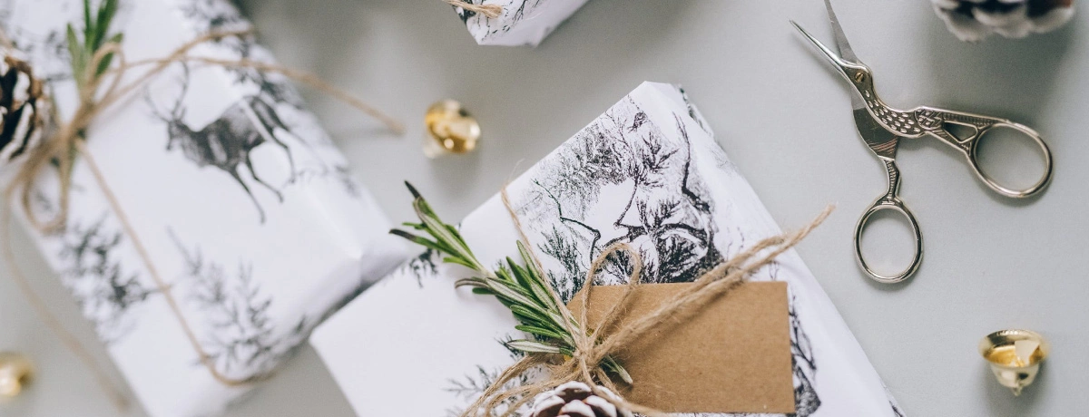 The Best Uses for White Wrapping Paper in Your Gift Presentation