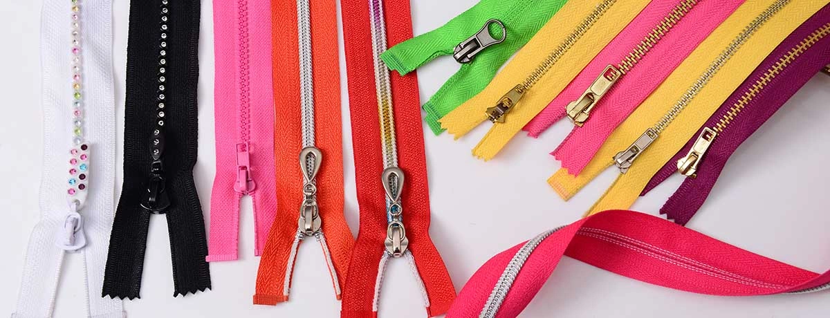 Create Your Perfect Custom Zipper: A Guide to Personalized Solutions