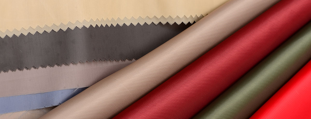 Taffetà: Characteristics, Uses, and Care Tips for This Elegant Fabric