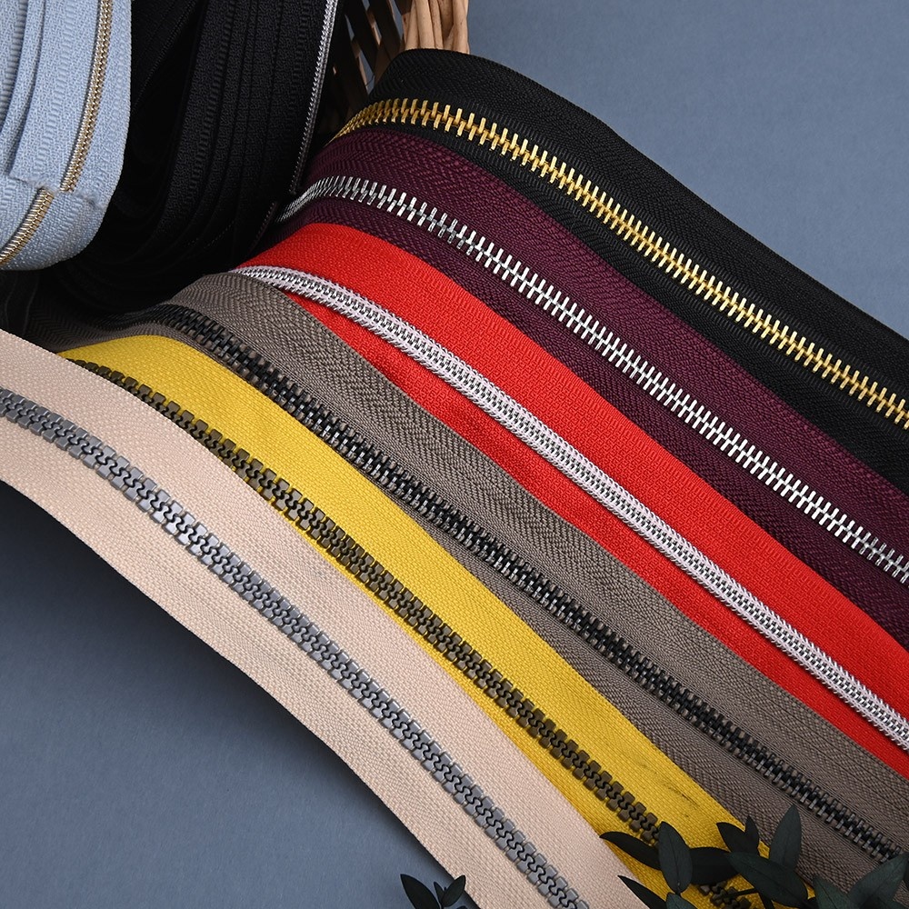 MH Long Chain Zippers - Wholesale Custom Solutions for Apparel B2B