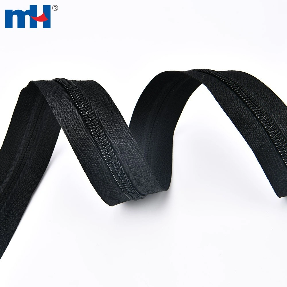 #5 Nylon Zipper with Painted Slider for Arab Robes Wholesale