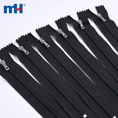 Plastic Zipper Slider of Various Colors and Sizes from Chinese Factories