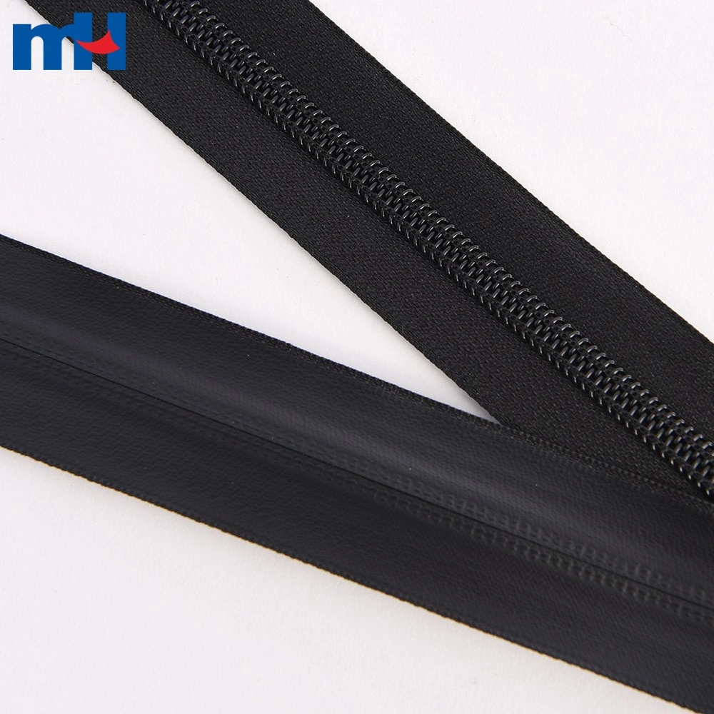 20.5g/m No.5 Nylon TPU Waterproof Zipper Long Chain Supplier | Ningbo MH