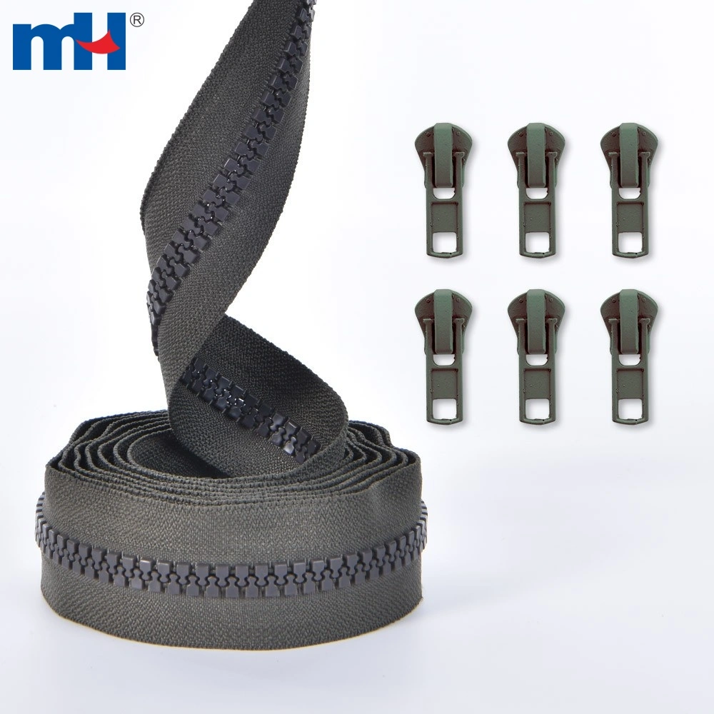 #10 Heavy Duty Plastic Zipper Long Chain