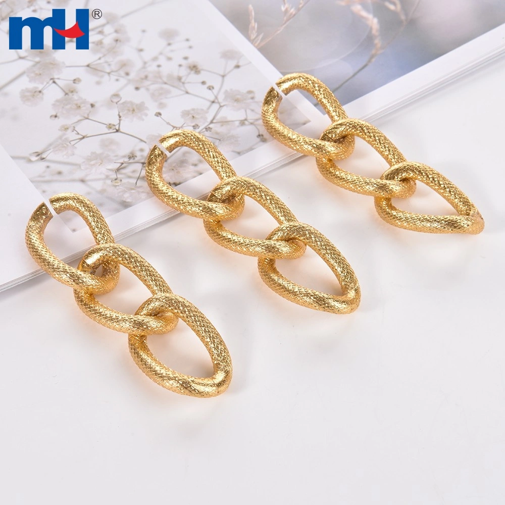 Gold Loop Twist Chain for Garment Accessories and Ornaments