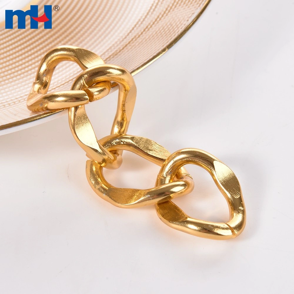 Gold Loop Twist Chain for Garment Accessories and Ornaments