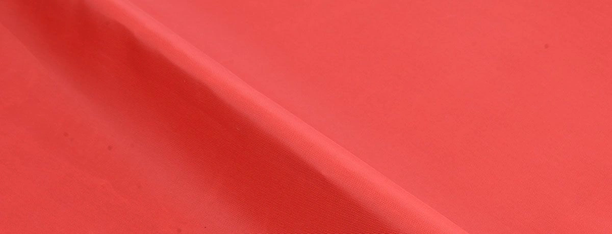 The Best Uses and Features of Red Taffeta Fabric for Your Projects